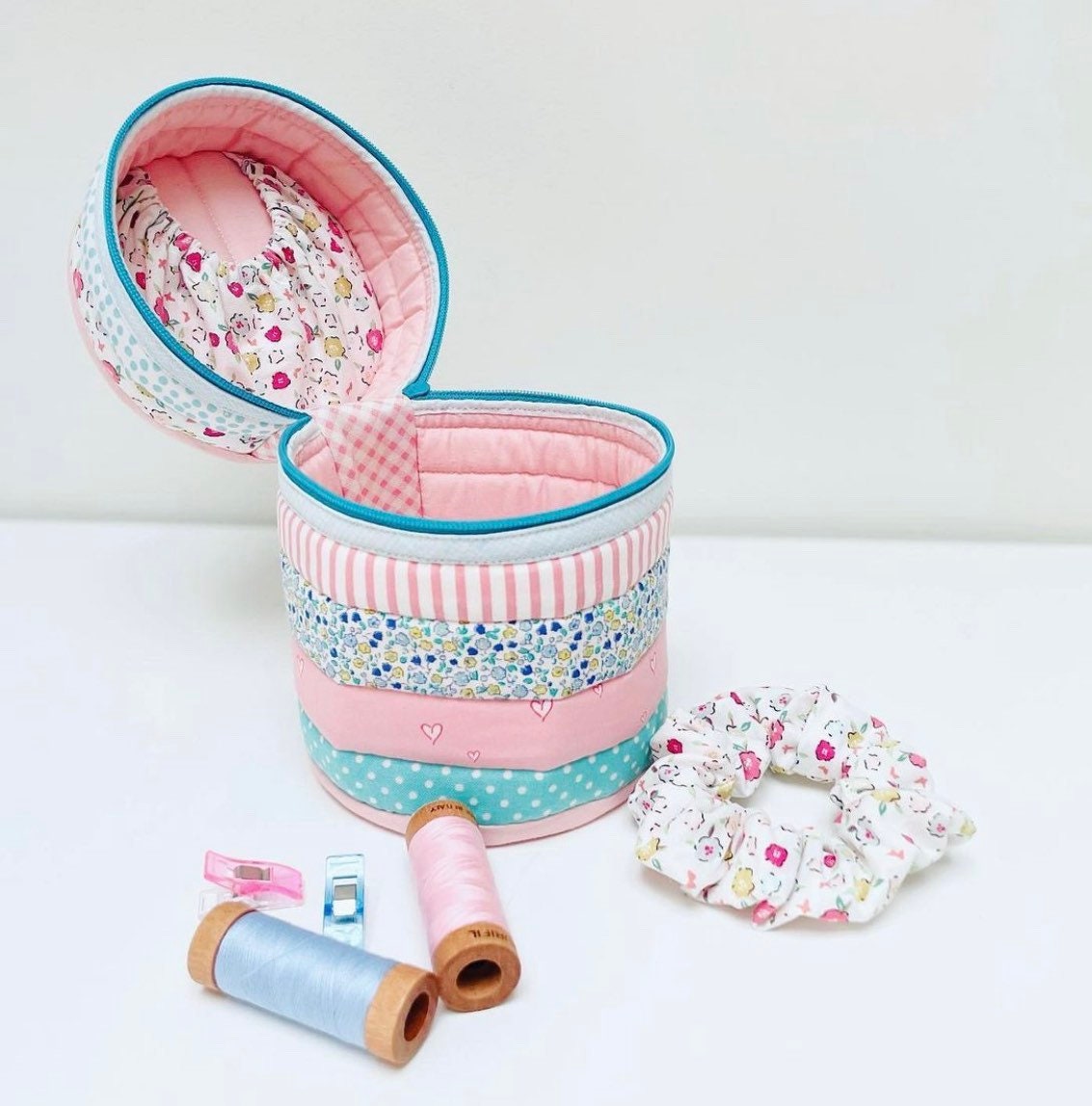 Berry Carry All Case | PDF Pattern – berrybirdy.com